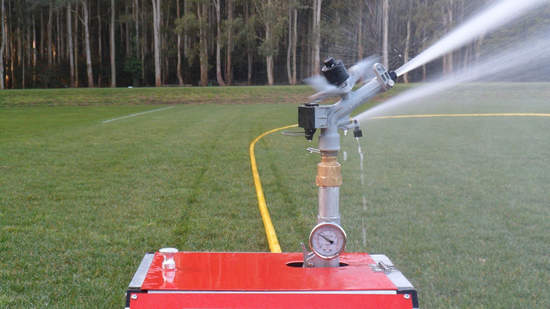 DuCaR IrriCruiser MINI Turf and Sports Field Irrigator